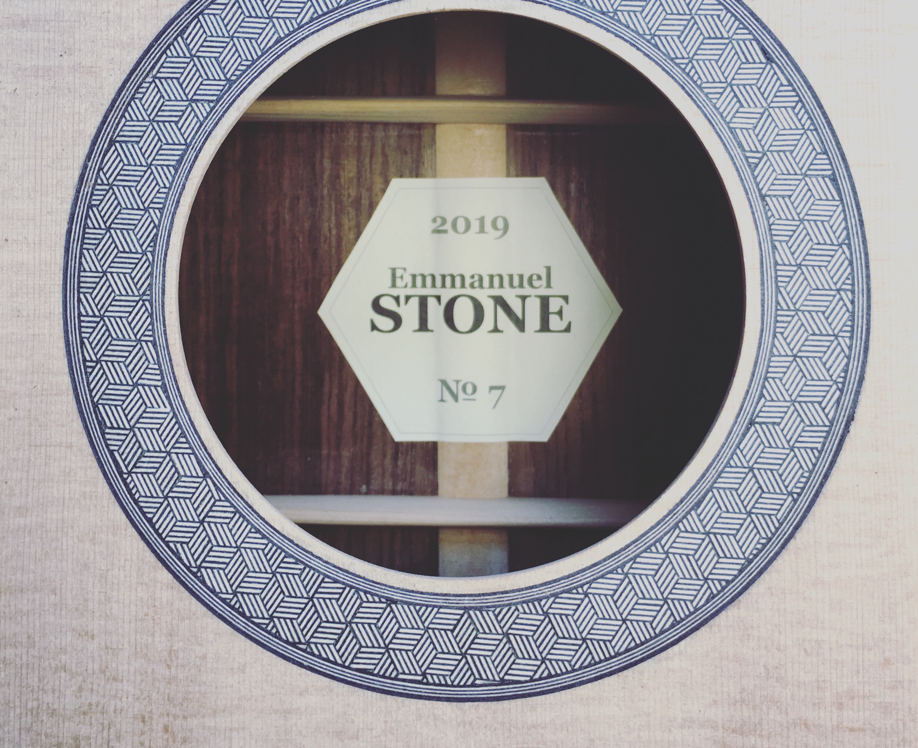 Emmanuel Stone - Luthier