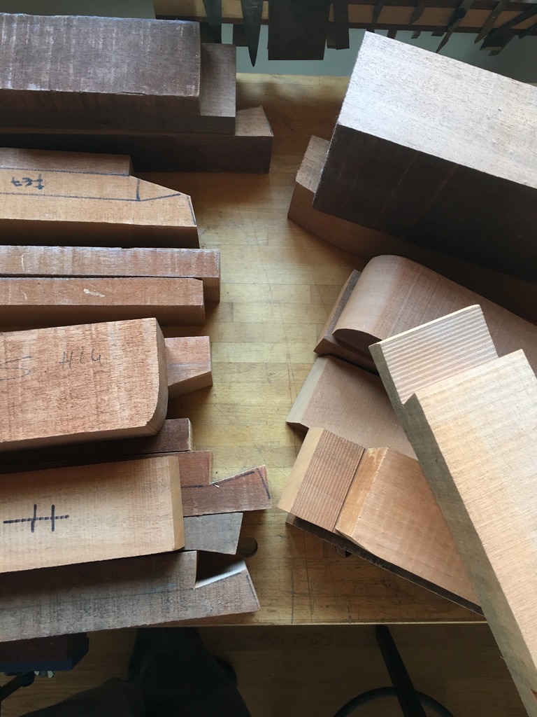 Emmanuel Stone - Luthier