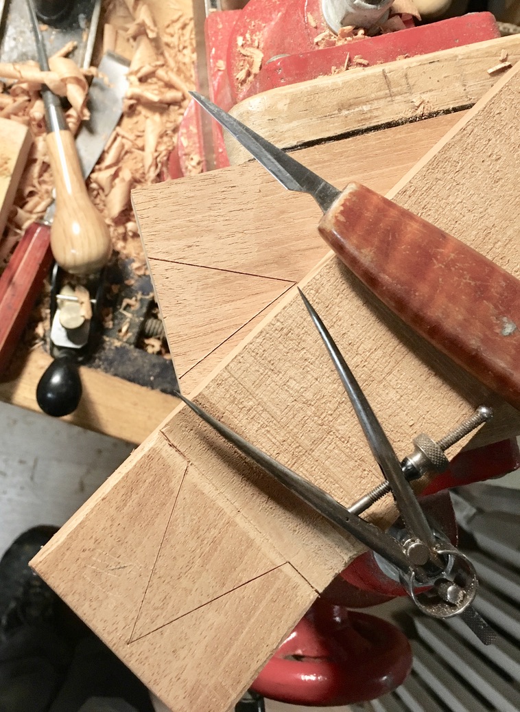 Emmanuel Stone - Luthier