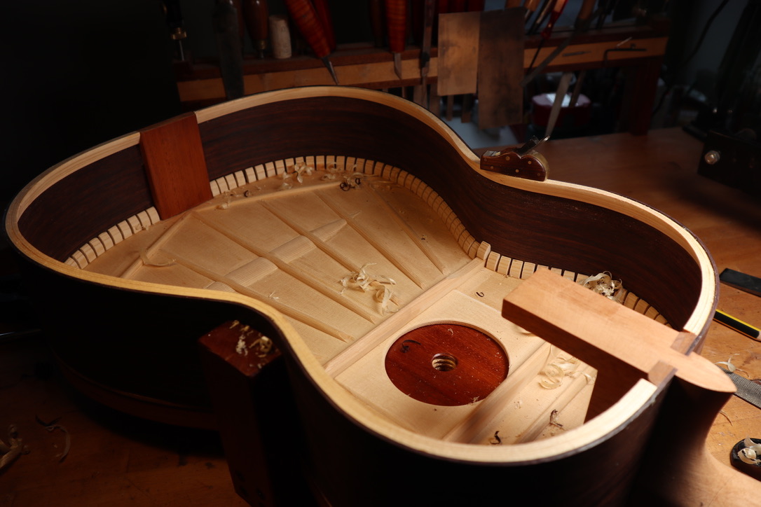 Emmanuel Stone - Luthier